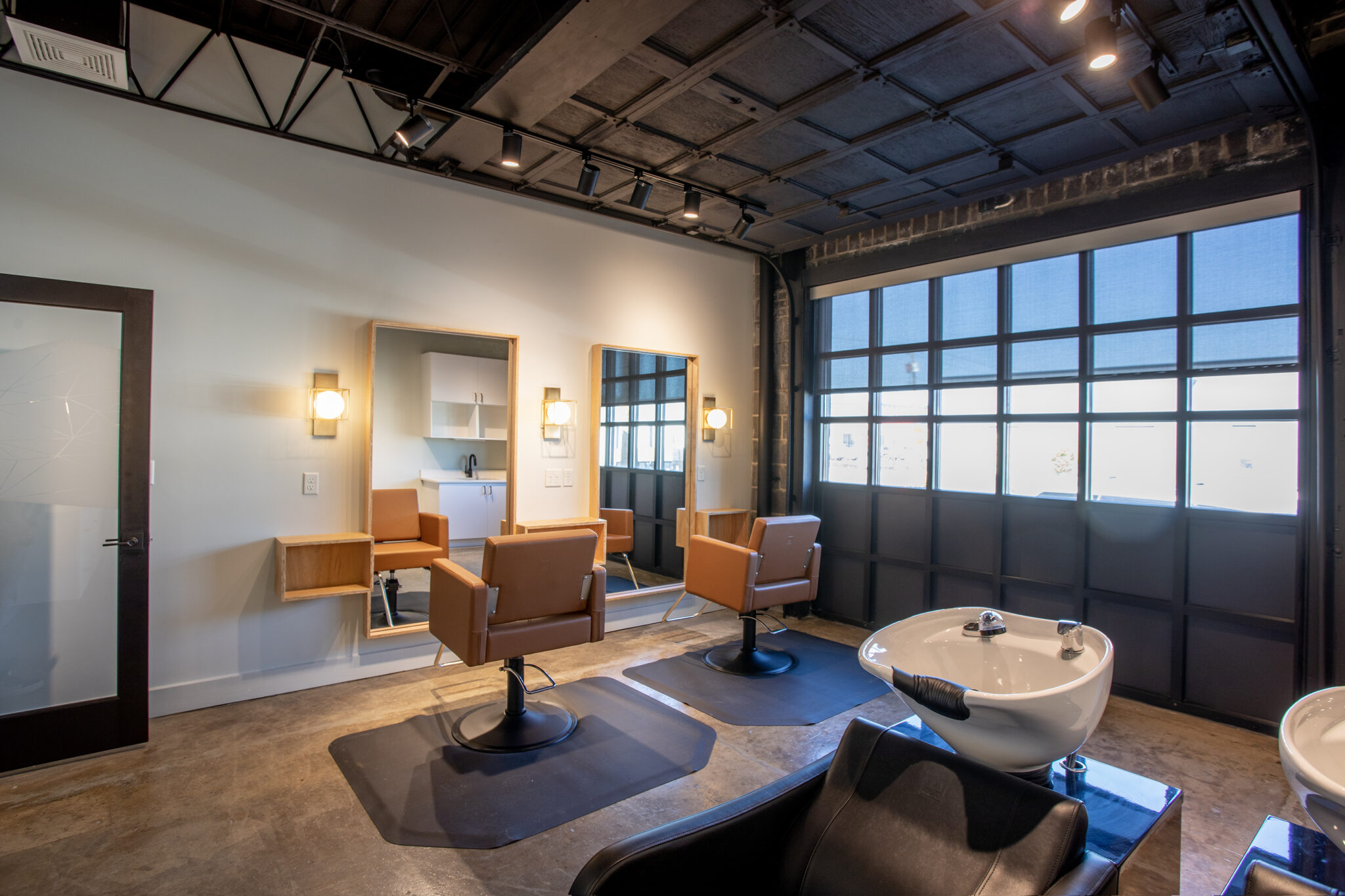 Salon Gallery - The Green Room