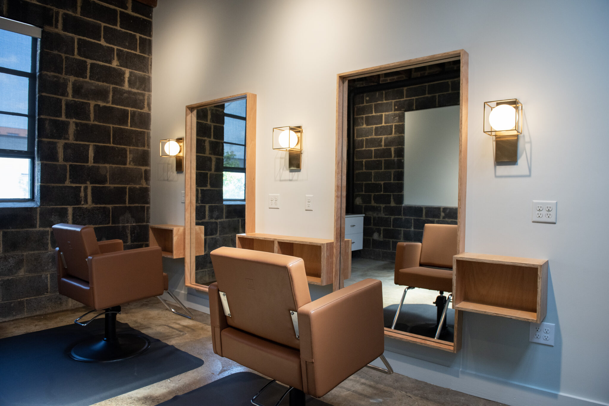 Salon Gallery - The Green Room